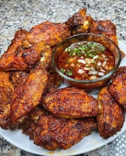 I AM A LOVER OF CHICKEN WINGS – TopMedia